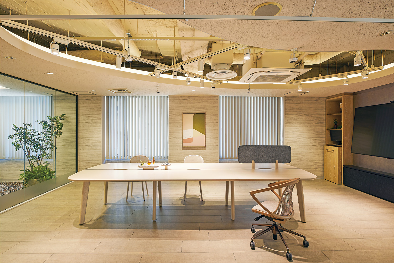 STWH820_SUB_01 ｜株式会社オリバー Place2.5